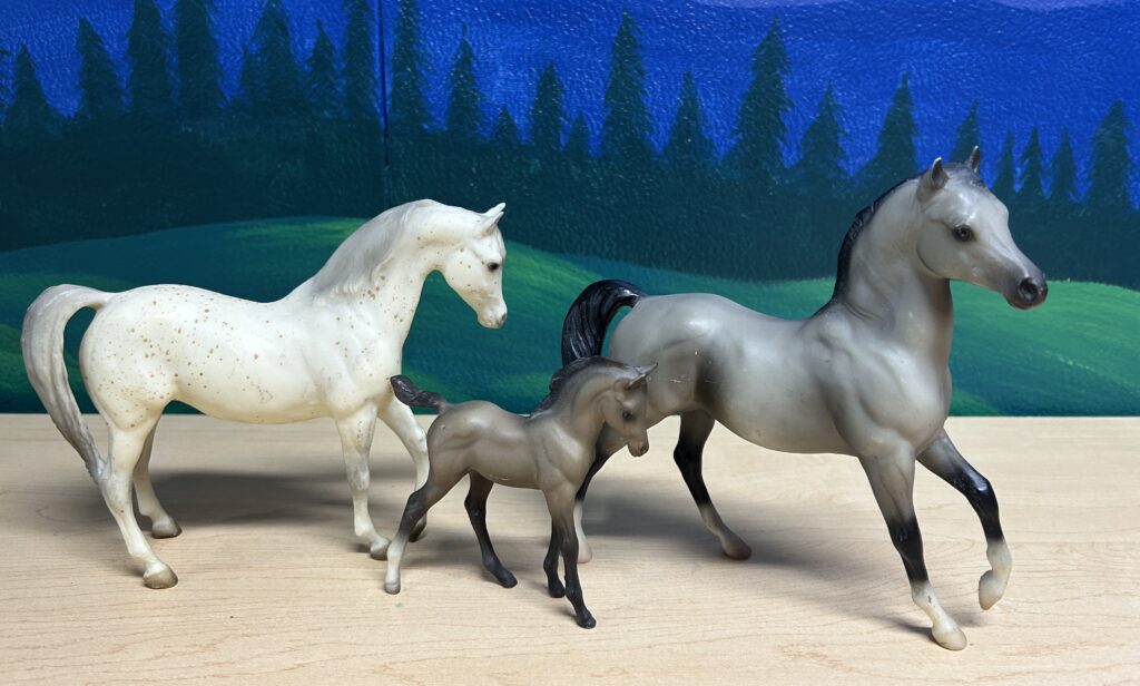Buy Breyer Classic "Drinkers Of The Wind" Family Arabian Set, Breyer ...